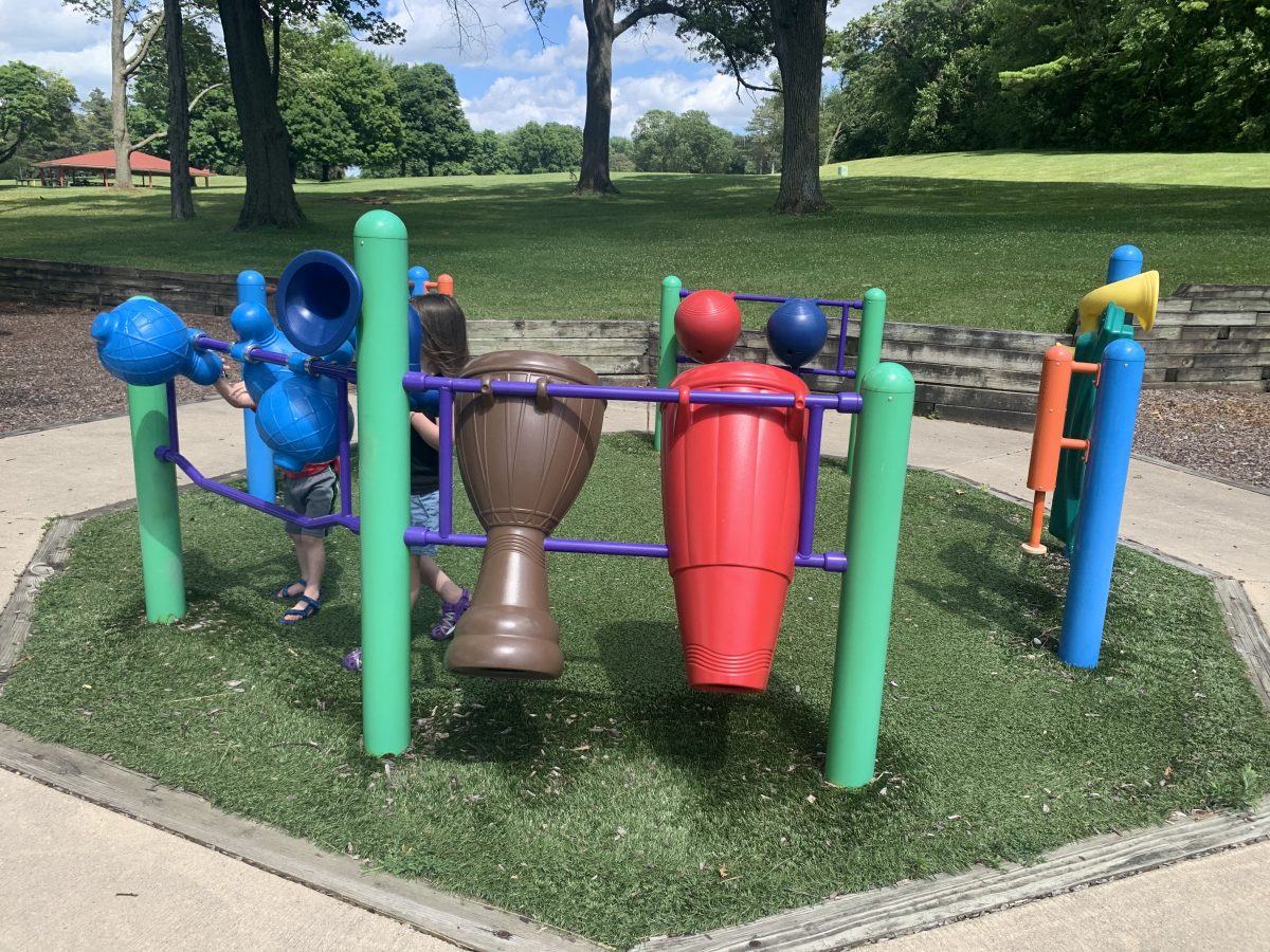 Levings Lake Playground in Rockford - Stateline Kids