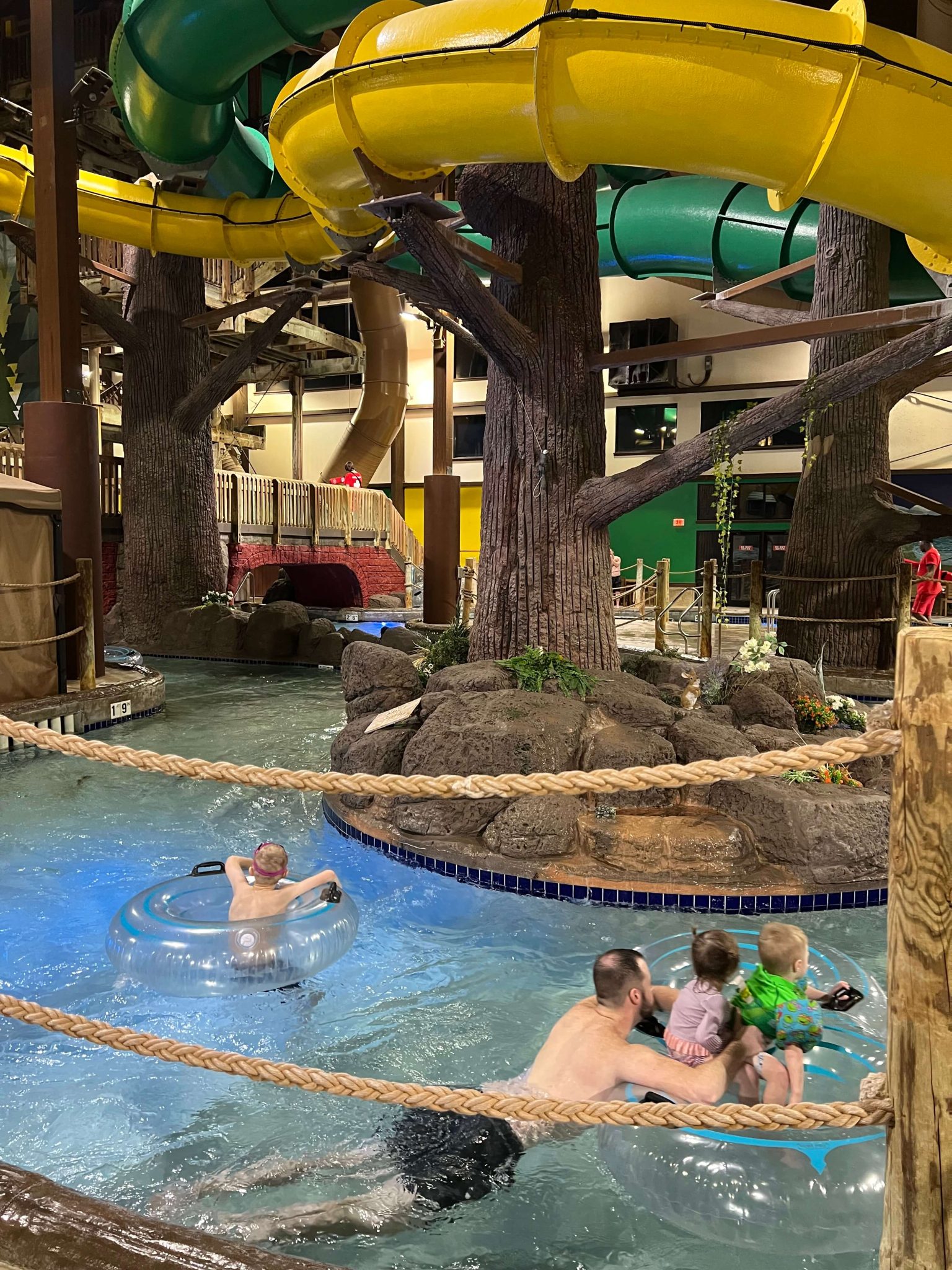 Spend the Weekend Splashing and Skiing at Timber Ridge Lodge in Lake ...
